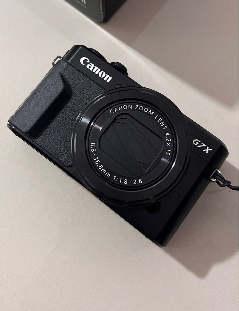 Canon G7X Mark ii, Photography, Cameras on Carousell