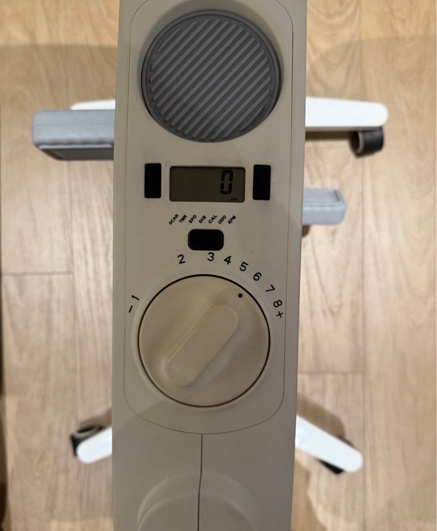 Ergoworks Desk Bike, Sports Equipment, Exercise & Fitness, Cardio ...
