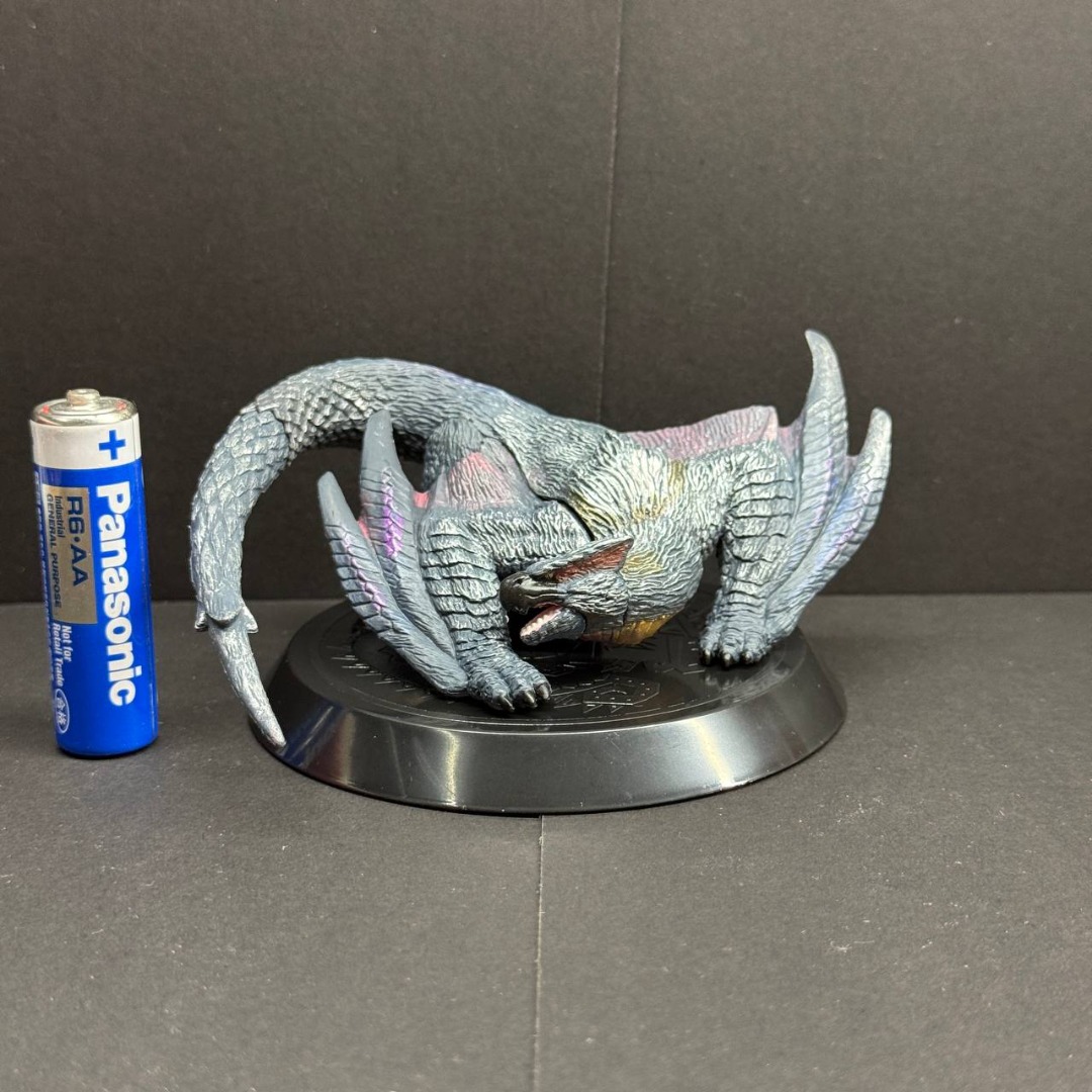 Capcom Monster Hunter Figure Builder Creator Model Lucent Nargacuga Action Figure Toy Collection ...