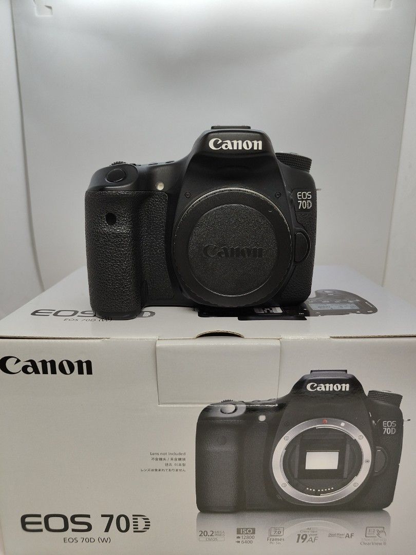 Canon EOS 70D Body, Photography, Cameras on Carousell