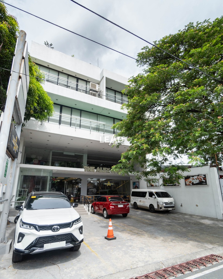 Commercial Building in BF Homes for sale Commercial Building with Roof Deck in BF Homes ...