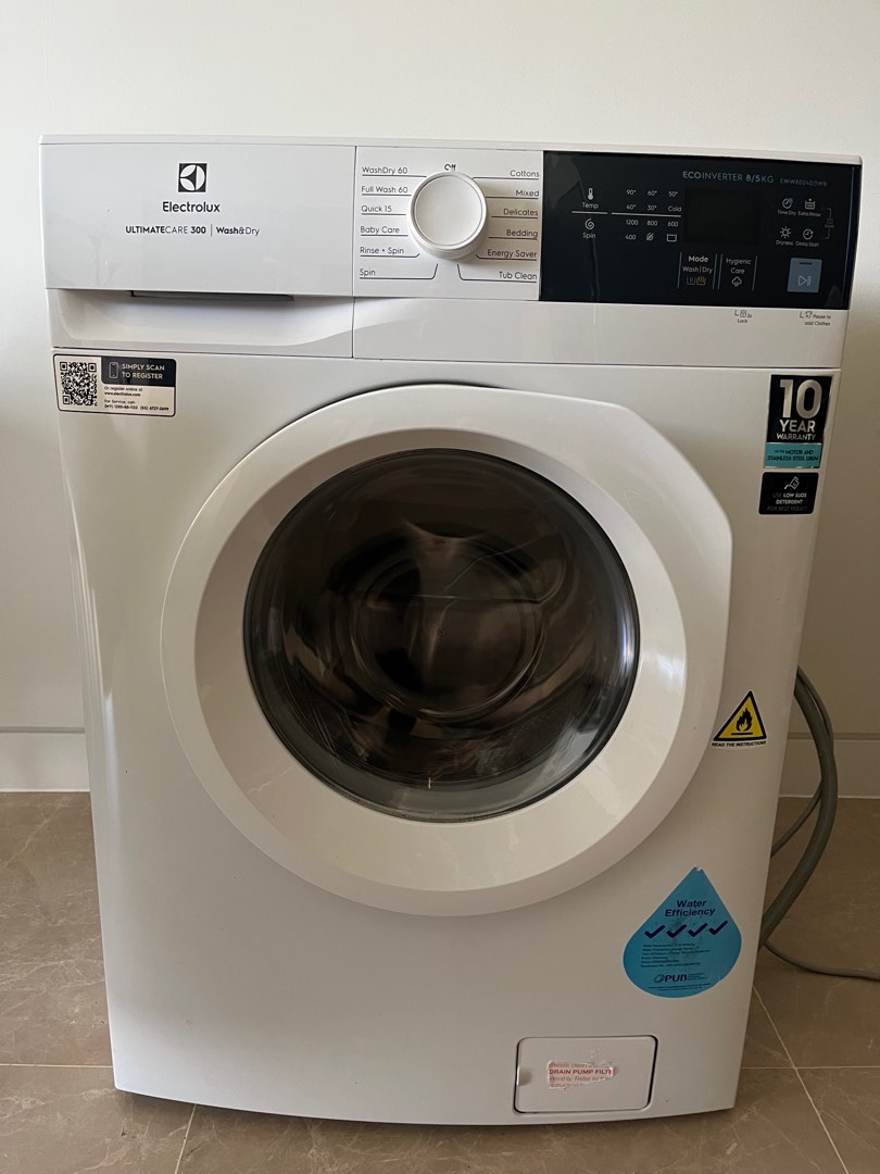 Electrolux UltimateCare 300 Washer Dryer, TV & Home Appliances, Washing ...