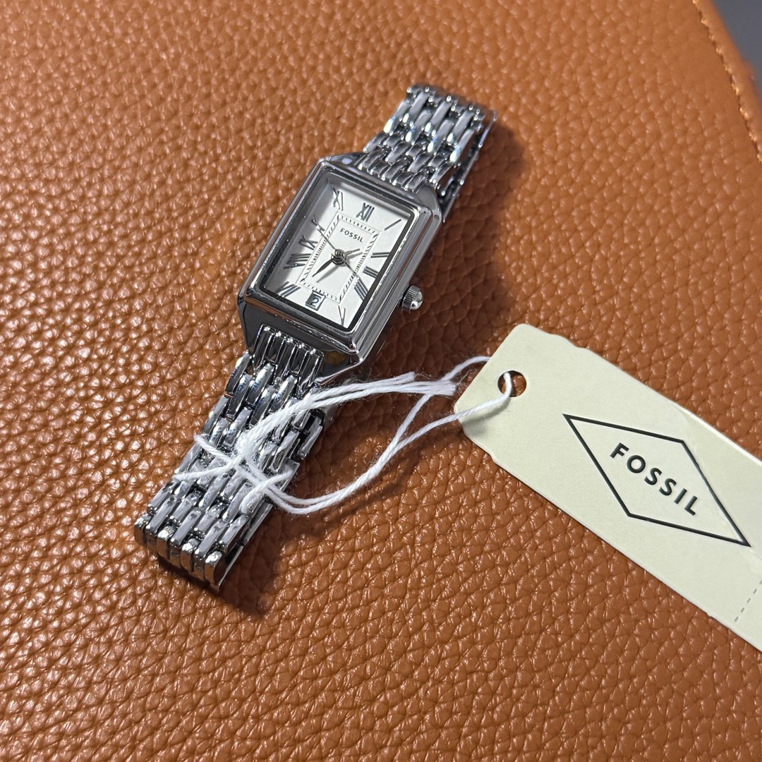 fossil raquel small watch vintage look, Women's Fashion, Watches ...