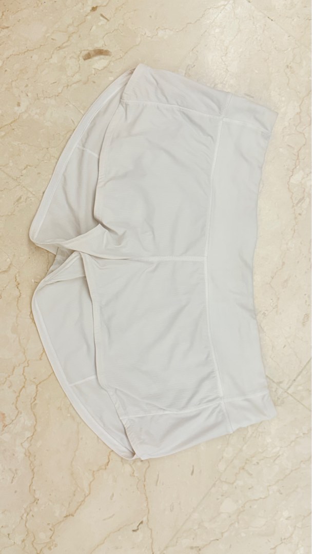 Lululemon Speed Up Low Rise White Shorts, Women's Fashion, Bottoms ...