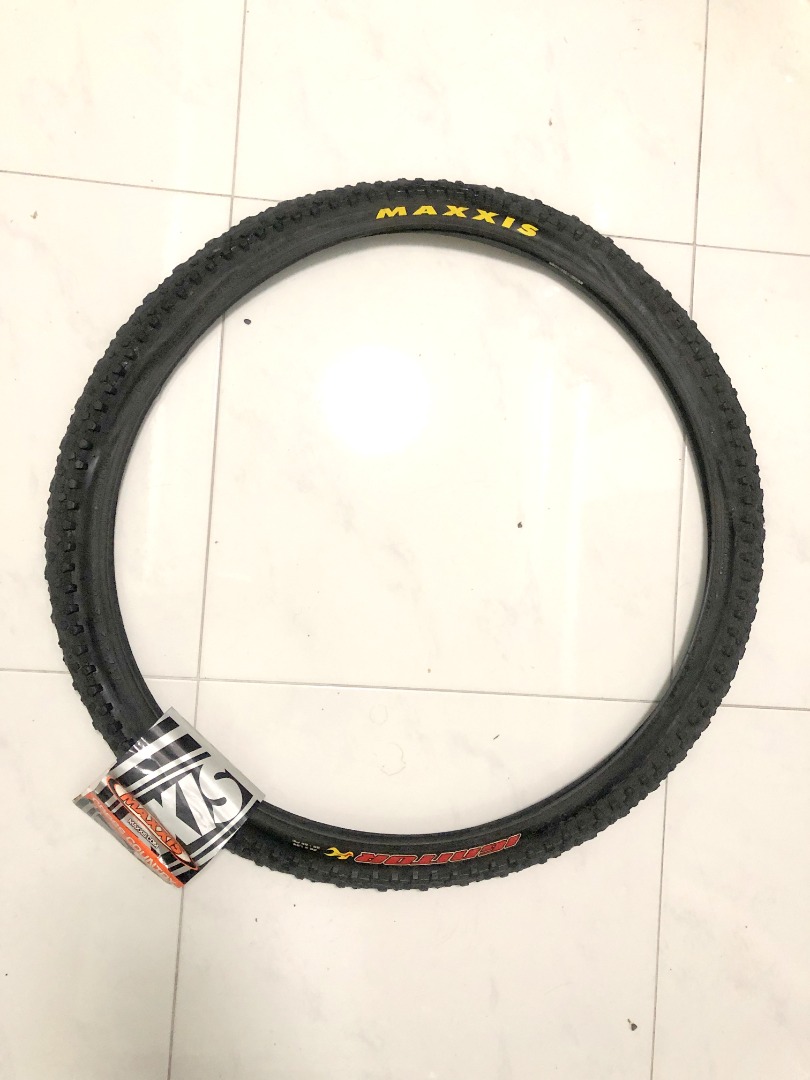 Maxxis Ignitor 26*1.95 26" MTB Tyre, Sports Equipment, Bicycles & Parts ...