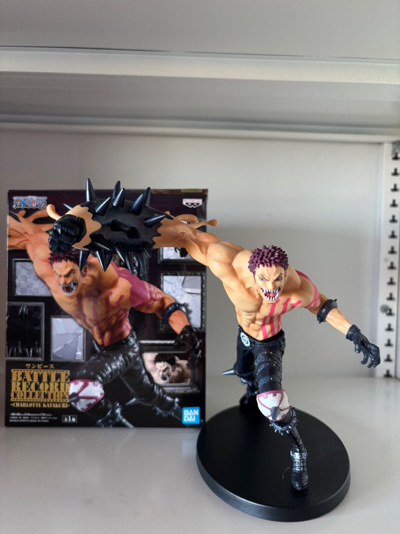 One Piece Charlotte Katakuri Battle Record Collection Figure, Hobbies ...