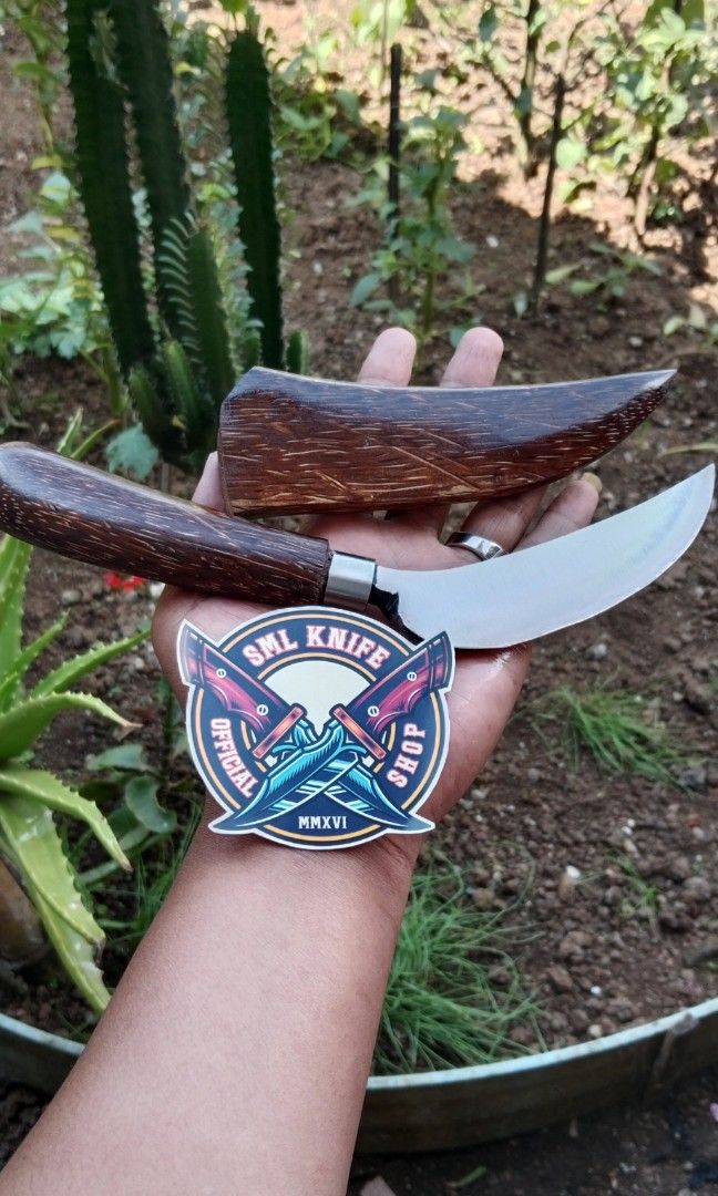 Pisau raut baja per sarung kayu ruyung aren, Perabotan Rumah di Carousell