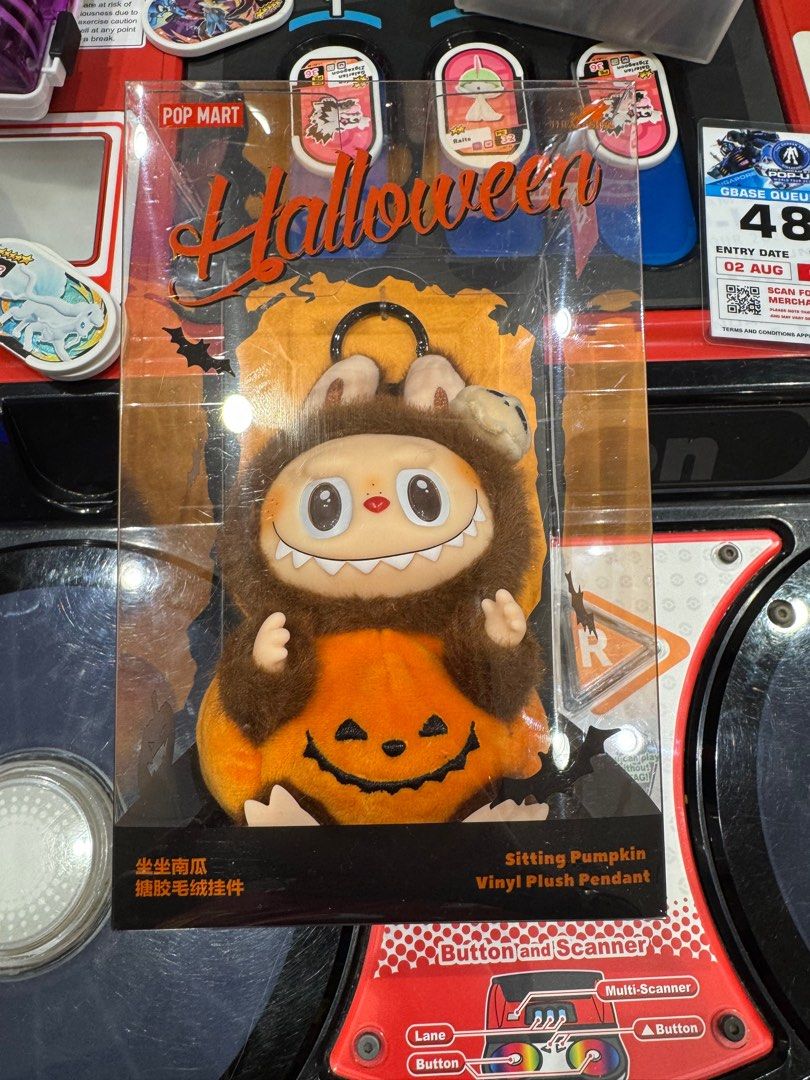 Sellling Popmart labubu the monsters Halloween sitting pumpkin ...