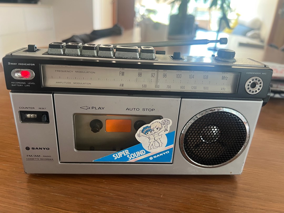 Vintage Mini Sanyo M1700F Radio Cassette Recorder, Audio, Portable ...