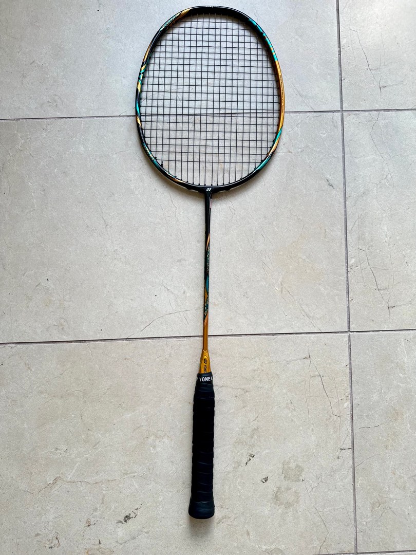 Yonex Astrox 88D Pro 2nd Gen (4UG5), Sports Equipment, Sports & Games ...