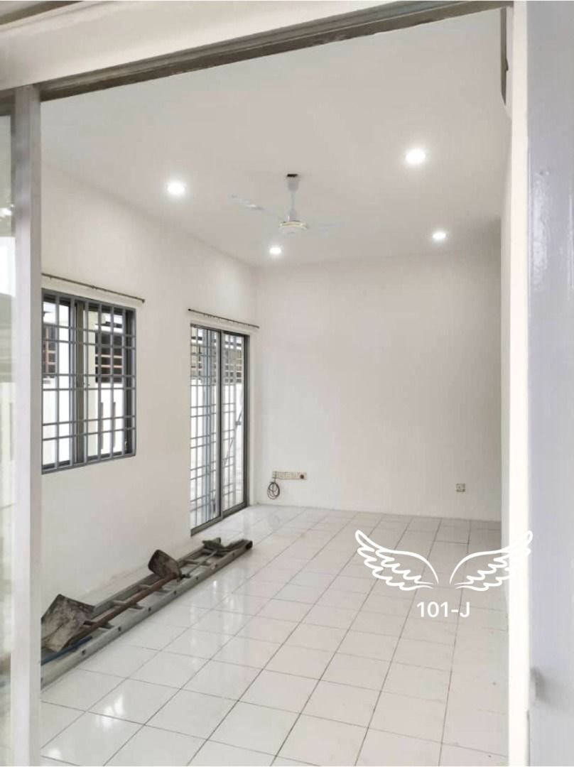 [Move In Anytime] Good Condition Taman Kota Pendamar Permai Port Klang, Property, Rentals on ...