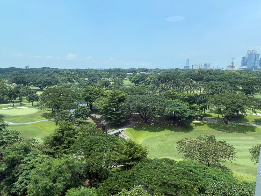 Special 2 Bedroom Unit with the Best Golf Course View | Bonifacio Ridge ...