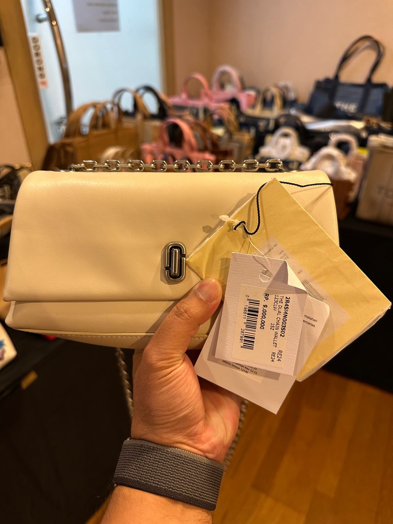 The Dual Chain - Marc Jacobs, Barang Mewah, Tas & Dompet di Carousell