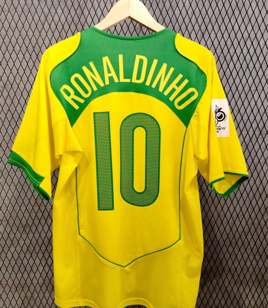 #10 Ronaldinho BRAZIL HOME 2004 football jersey/kit rare/retro/vintage ...