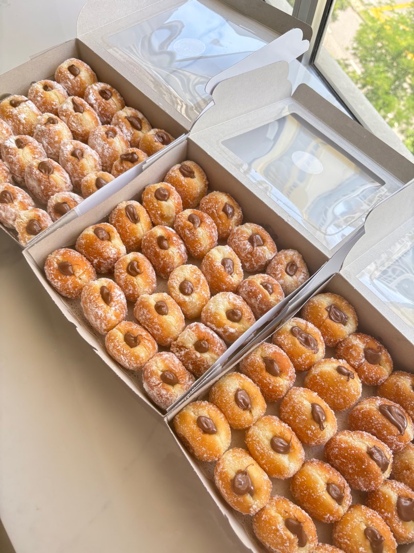 Bomboloni Hazella, Food & Drinks, Homemade Bakes on Carousell