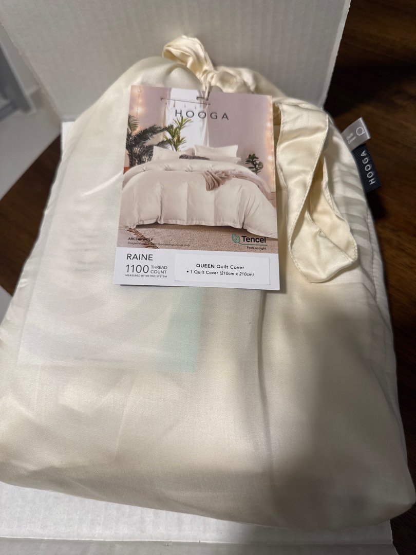 Hooga Raine Queen Quilt Cover, Furniture & Home Living, Bedding ...