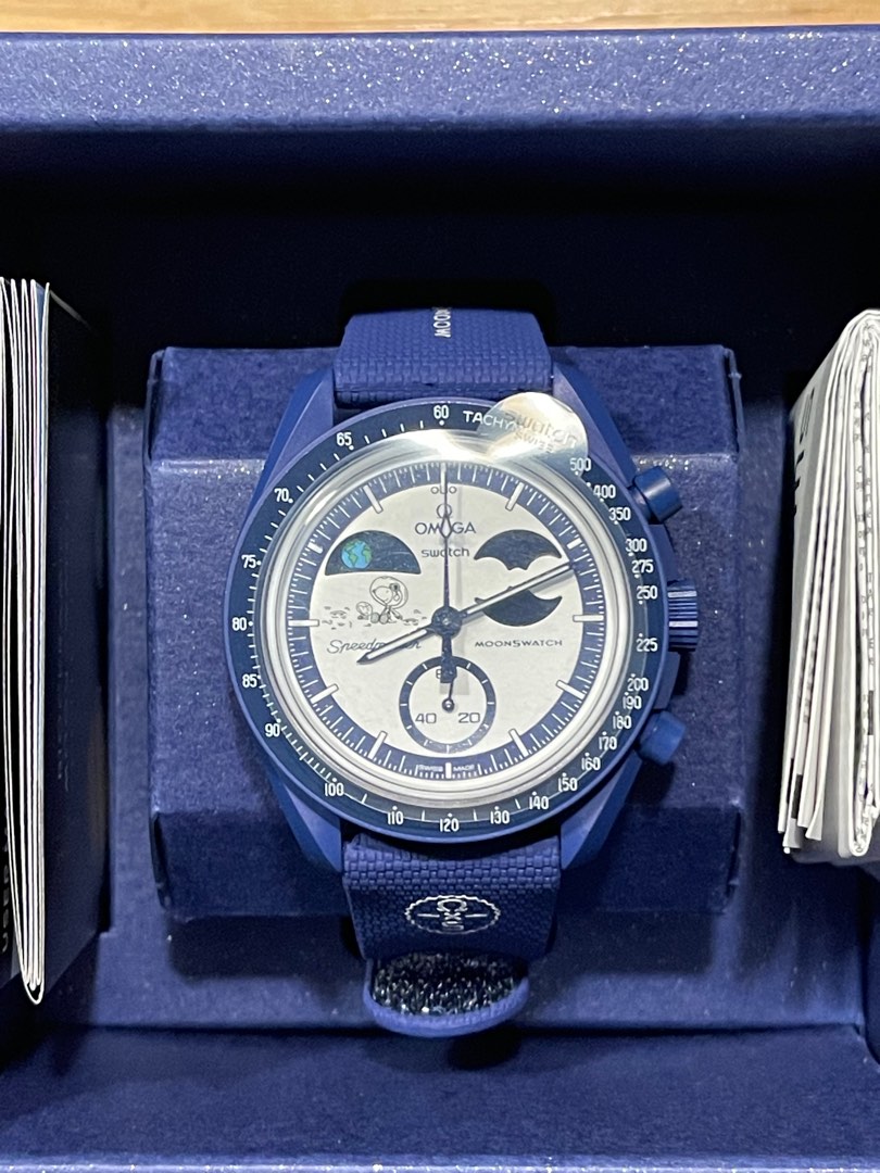 Swatch Bioceramic Moonswatch Mission to Earthphase Moonshine Gold, 名牌 ...