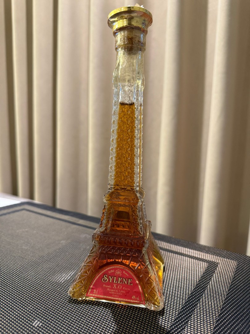 Sylene X.O. Eiffel Tower Brandy, Food & Drinks, Alcoholic Beverages on ...