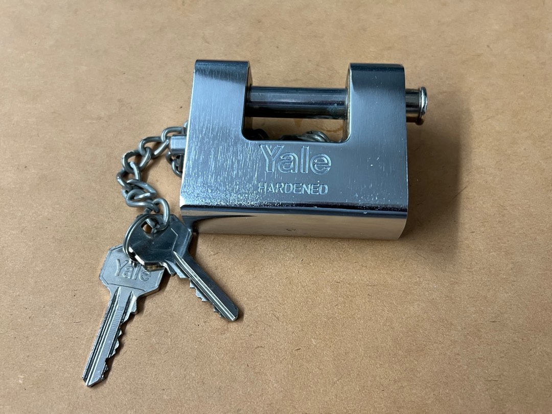 Yale Hardened Padlock with Keys, Furniture & Home Living, Security ...