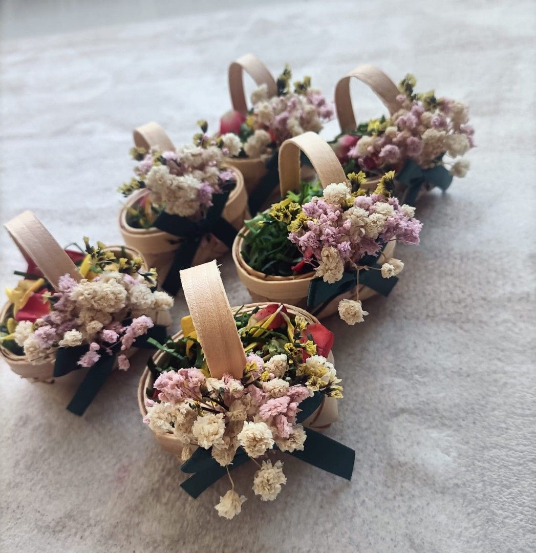 Fresh Bunga Rampai' in Small Bamboo Basket, Hobbies & Toys, Flowers ...