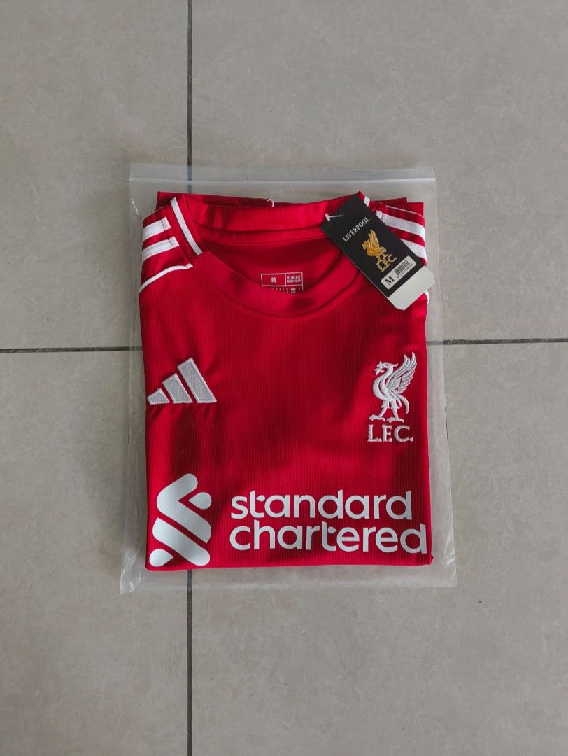 LIVERPOOL HOME JERSEY 25/26, Men's Fashion, Activewear on Carousell