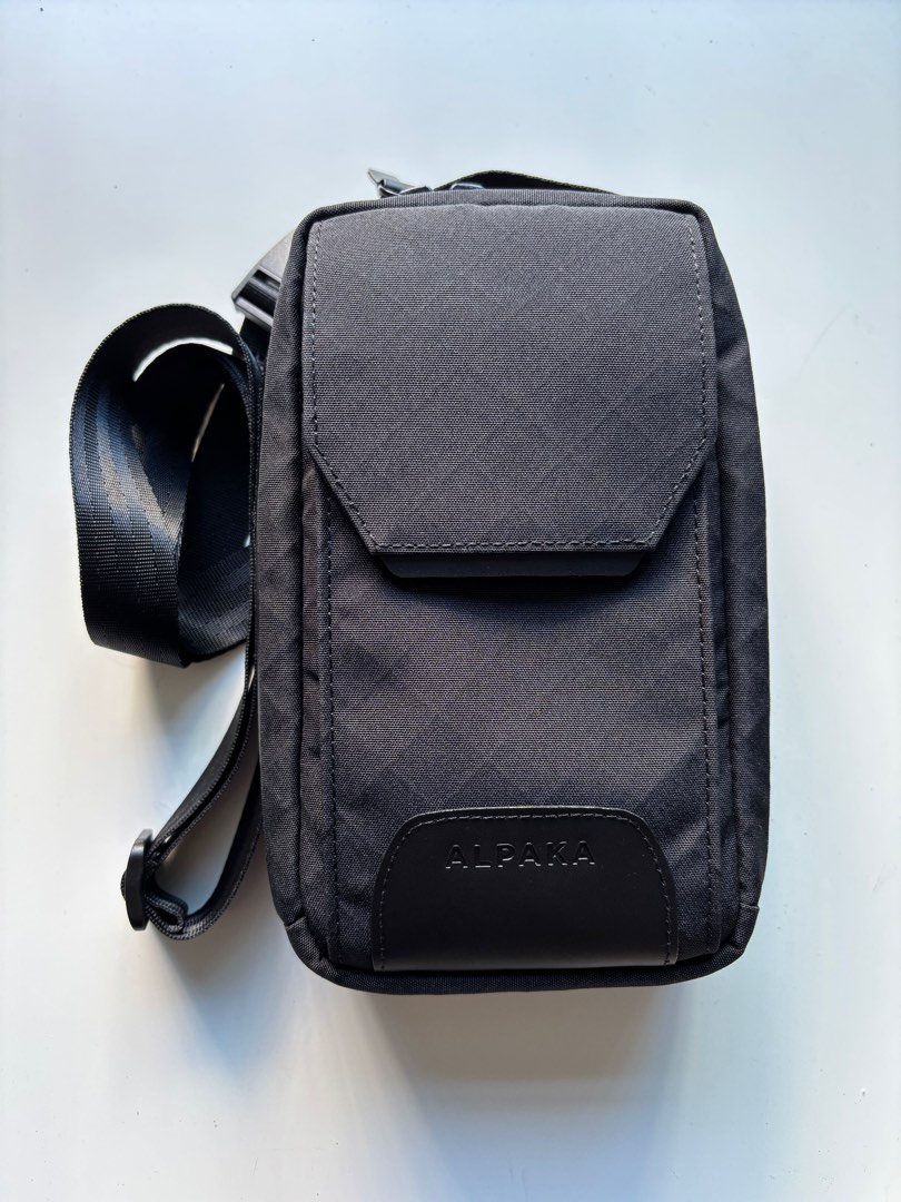Modular Sling V2 from Alpaka in 300D Black Axogrid, Men's Fashion, Bags ...