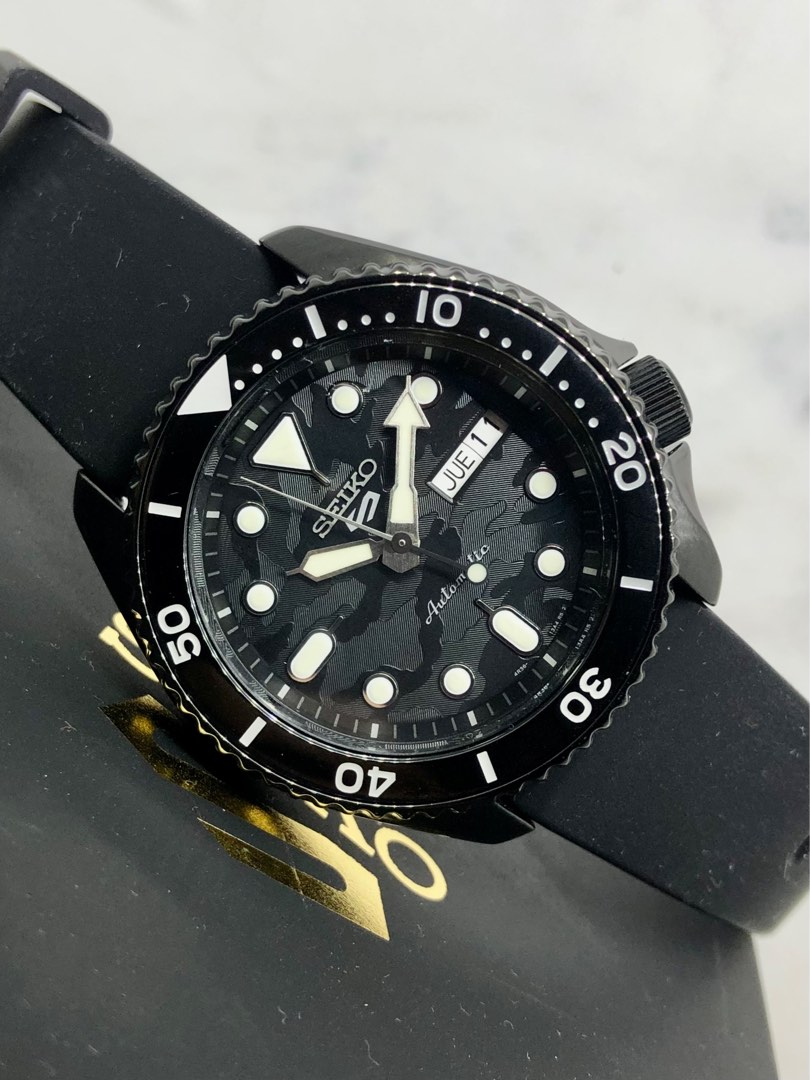 Seiko 5 Sport SRPJ39K1 Yuto Horigome Limited Edition, Fesyen Pria, Jam ...