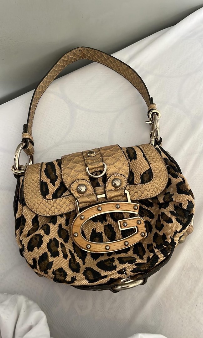 VINTAGE LEOPARD PRINT GUESS BAG, Women's Fashion, Bags & Wallets ...