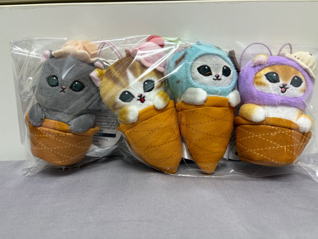 全新 日版 鯊魚貓 MOFUSAND 雪糕款系列 掛飾 毛公仔 10cm高, 興趣及遊戲, 玩具 & 遊戲類 - Carousell