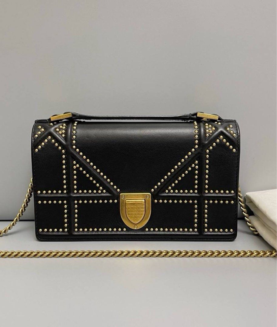 💯 Authentic Diorama Woc, Luxury, Bags & Wallets on Carousell