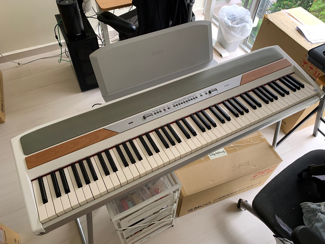 Korg SP-250 Digital Piano, Hobbies & Toys, Musical Instruments on Carousell