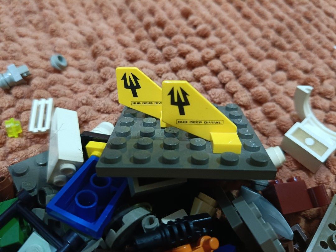 Lego tail part, Hobbies & Toys, Toys & Games on Carousell