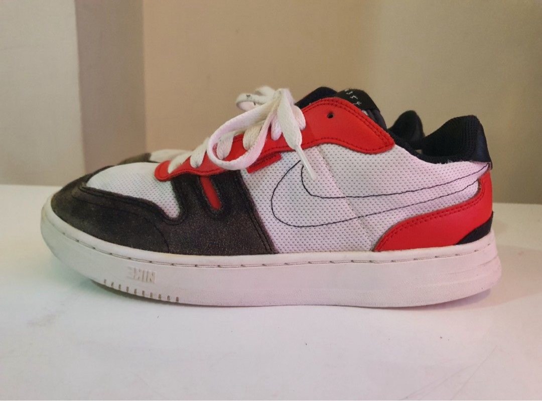 Nike Squash N354 black toe UPC tembus ukuran 40, Fesyen Pria, Sepatu ...