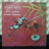 Vinyl Piringan Hitam 12 inchi Enny Kusrini dan Darsih Kissowo, Musik ...