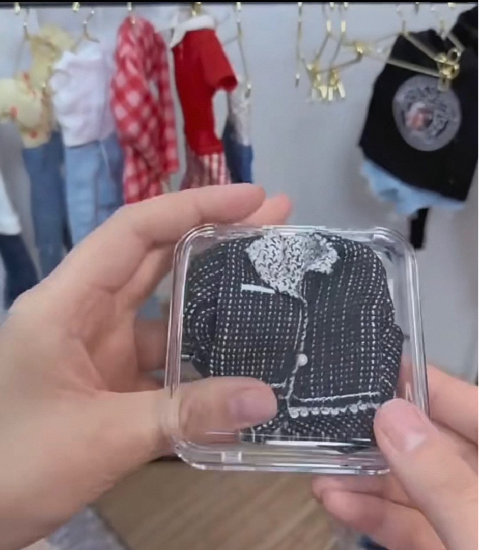 Clear Plastic Transparent Square Case Doll Clothes Box Baby Clothes Box ...