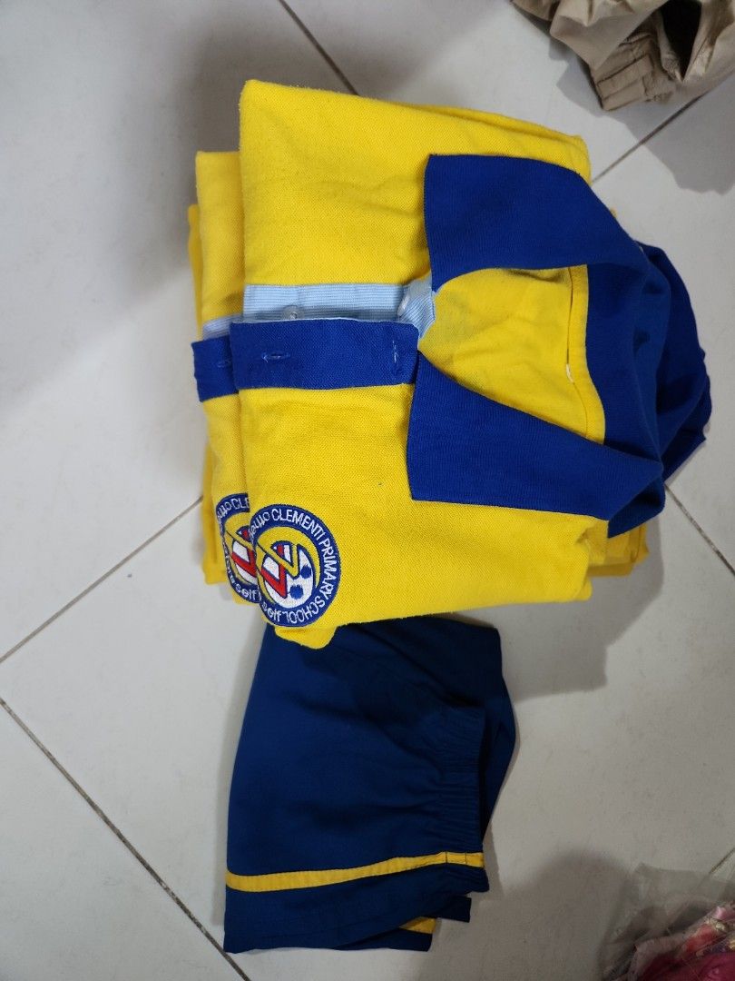 Clementi pri uniform, Babies & Kids, Babies & Kids Fashion on Carousell