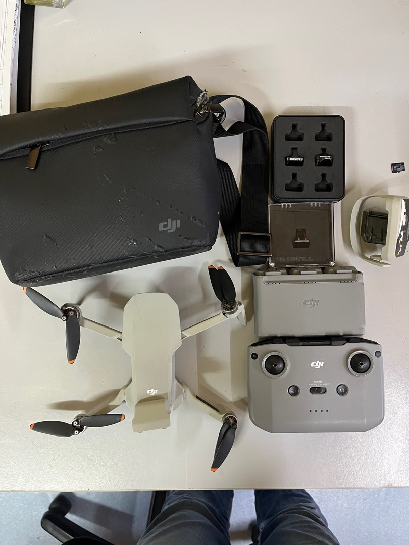 Crashed DJI Mini 2, Photography, Drones on Carousell