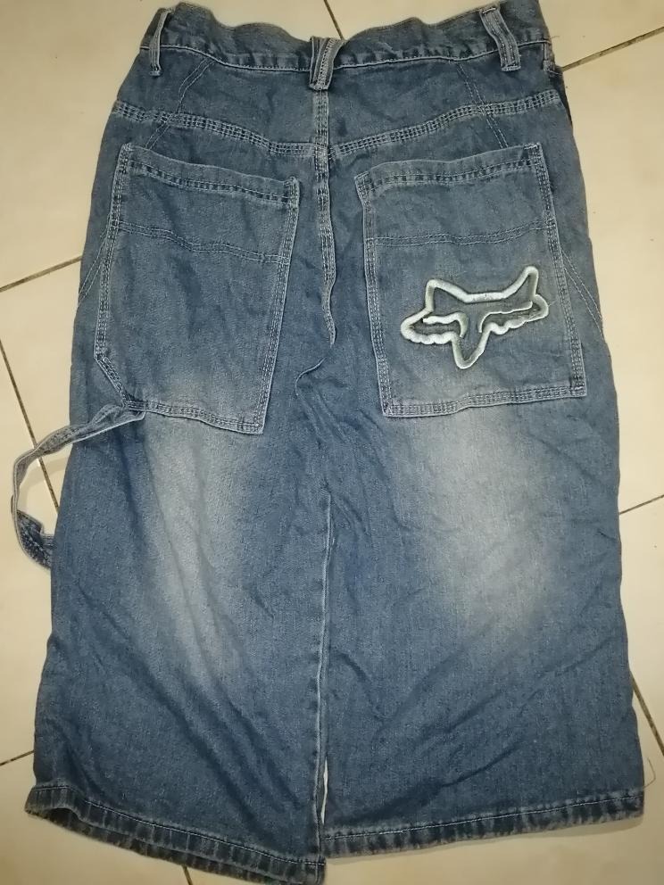 Fox carpenter jorts, Men's Fashion, Bottoms, Shorts on Carousell