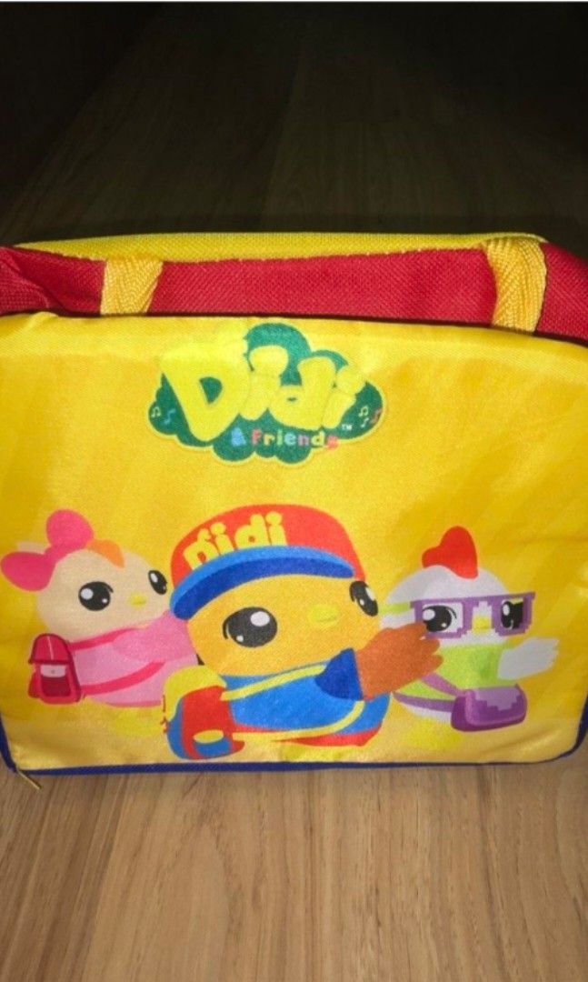 FREE Didi & Friends Lunch Bag with PURCHASE of Nestle KitKat 3in1 ...