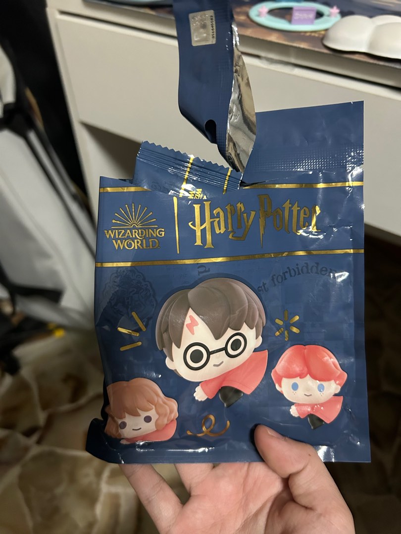 Harry Potter Cable Bites Pop Mart, Hobbies & Toys, Toys & Games on ...