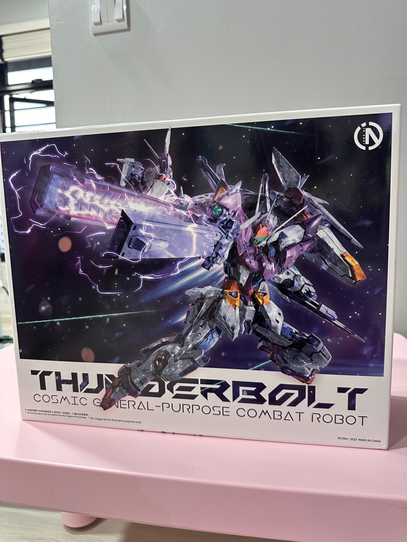 MECHA Thunderbolt Cosmic General-Purpose Combat Robot Model Kit ...