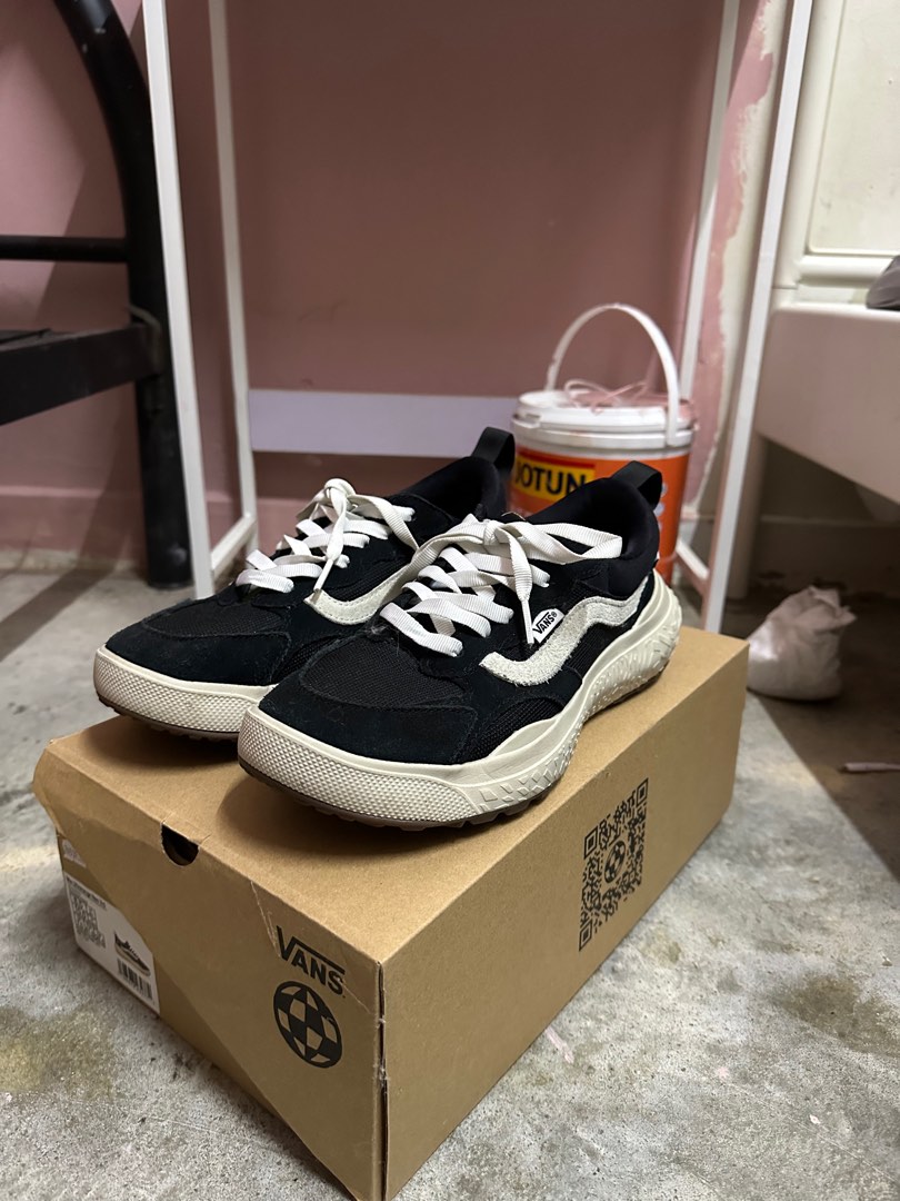 Vans Ultra range Neo Vr3, Men's Fashion, Footwear, Sneakers on Carousell