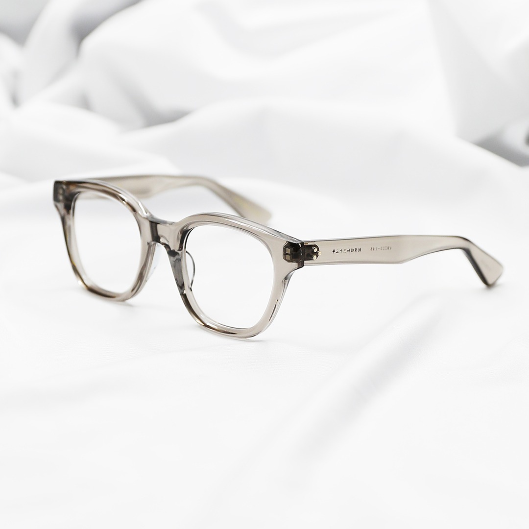 金子眼鏡 KC-90 #LBR 賽璐珞, SIZE:49-23-146, 男裝, 手錶及配件, 眼鏡 - Carousell