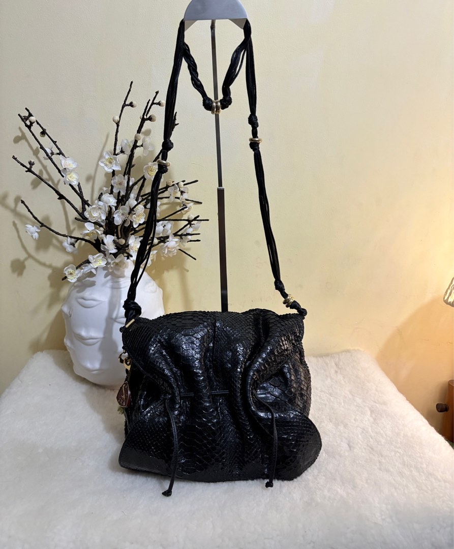 Authentic JRA Cakechi Genuine Snake Skin Leather Sling Bag / Crossbody ...