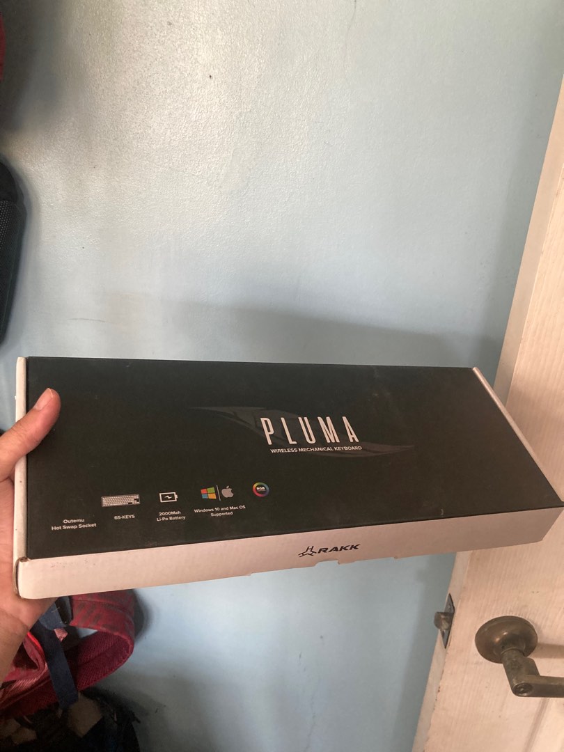 RAKK PLUMA (white)w/ extras *some keys not working, Computers & Tech, Parts & Accessories ...