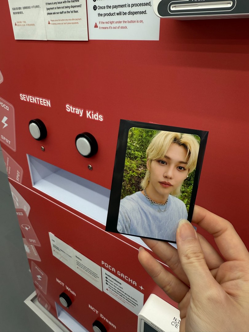 Stray Kids Felix POCA Gacha Photocard, Hobbies & Toys, Memorabilia ...