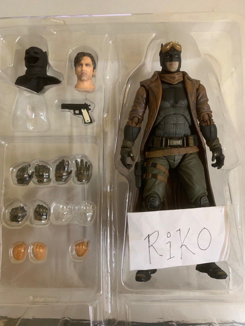 Mafex Batman Knightmare, Hobbies & Toys, Toys & Games on Carousell