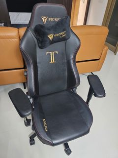 Secretlab Titan Gaming Chair - Black, Furniture & Home Living ...