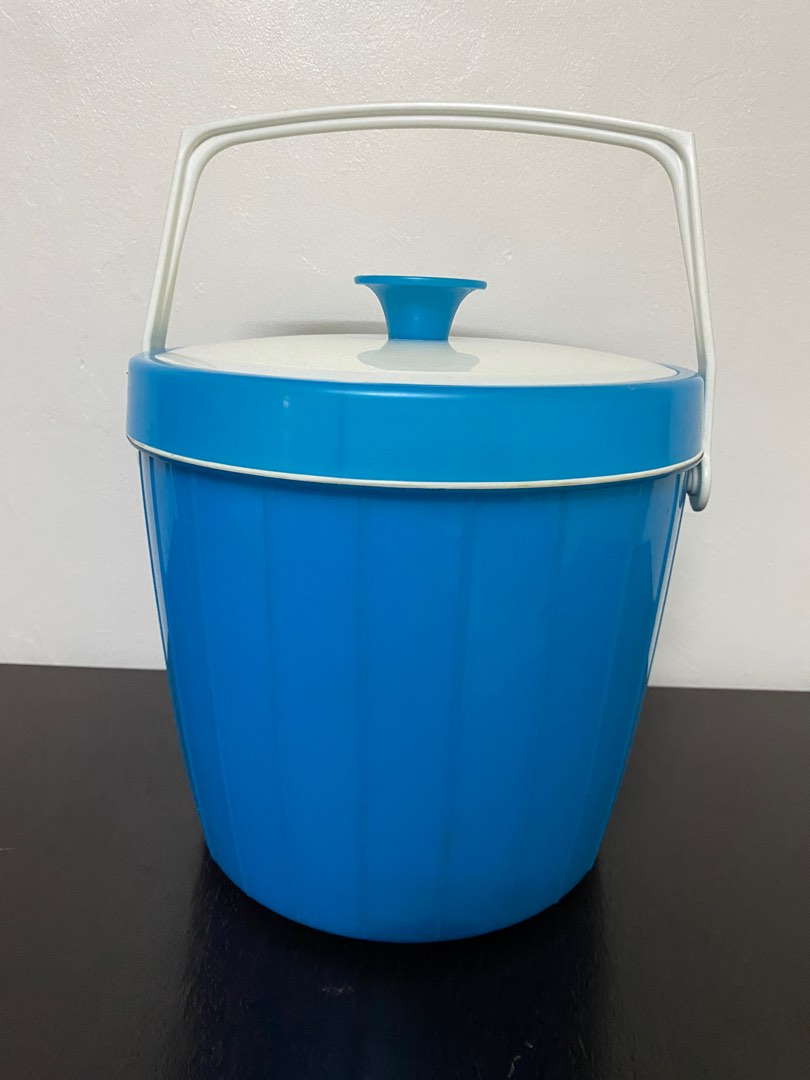 Toyogo Hot/ Ice Bucket 8303 (9 Liters), Furniture & Home Living ...