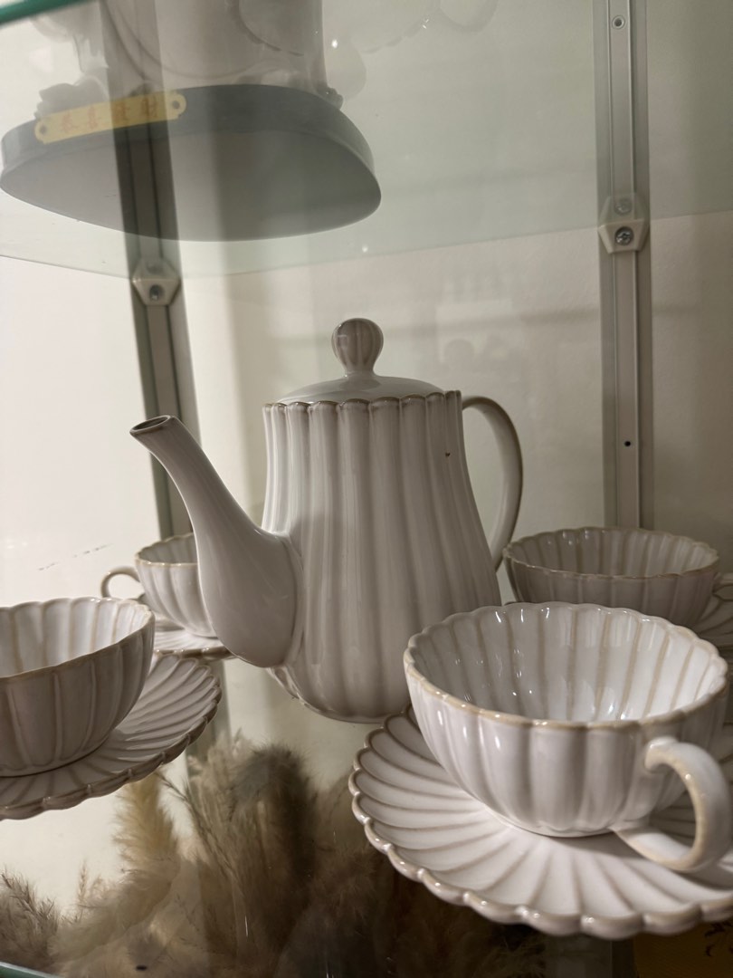 White Scallop Tea Set, Furniture & Home Living, Kitchenware & Tableware ...
